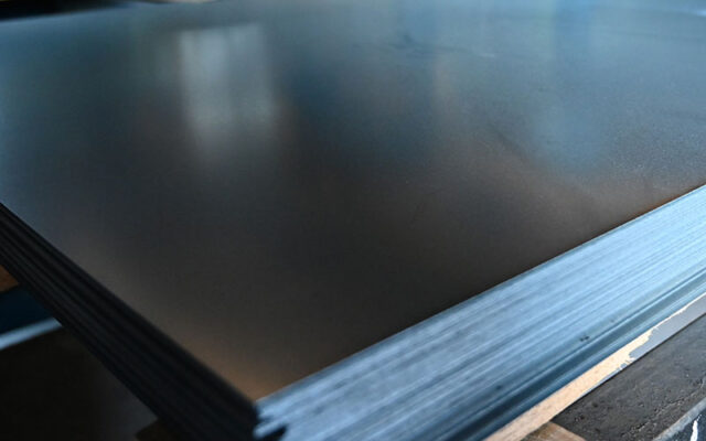 Llamarinë e Zinguar - Xhakonta